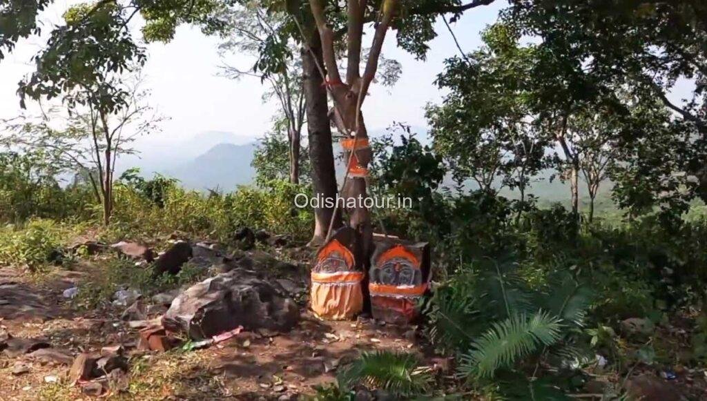 Rajgiri Waterfall & Rajagiri Hill Stations, Nayagarh | Odisha Tour