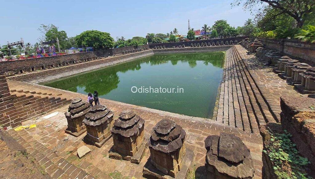 Sacred Temple Tank & Kund, Bhubaneswar | Odisha Tour